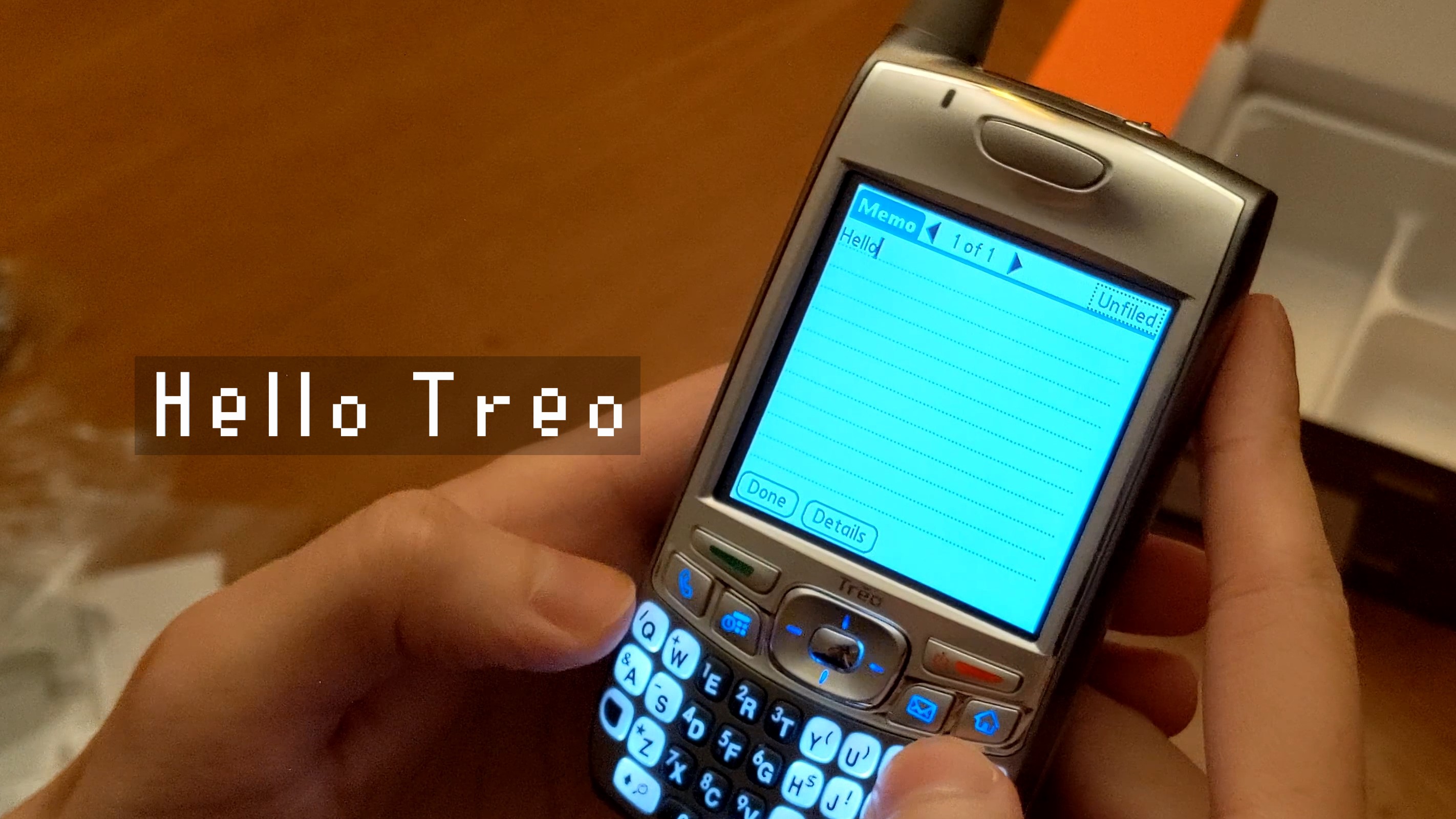 Unboxing a NEW Treo 700p smartphone… from 2006? (And it's not half bad ...